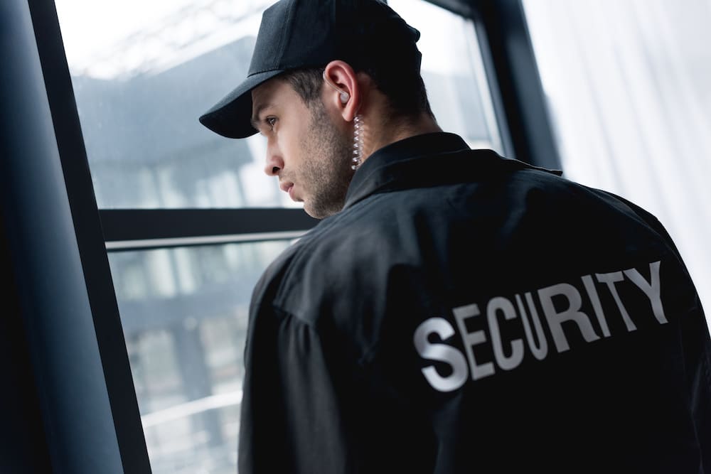 4 Reasons To Hire Off Duty Officers For Your Security Guard Services